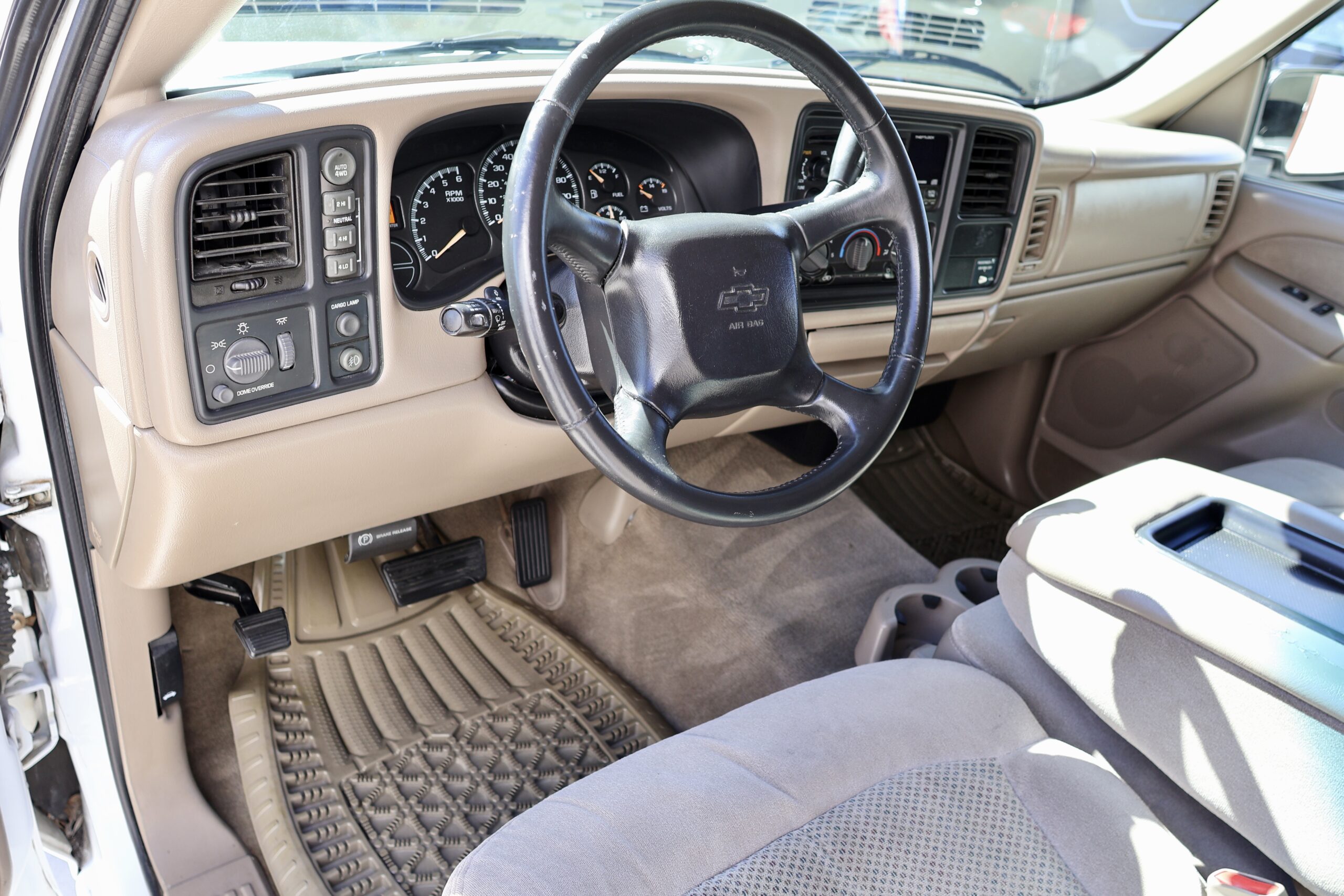 **SOLD** 2001 Chevrolet Silverado 1500 LS Z71 4×4 5.3L – J. Anthony’s ...