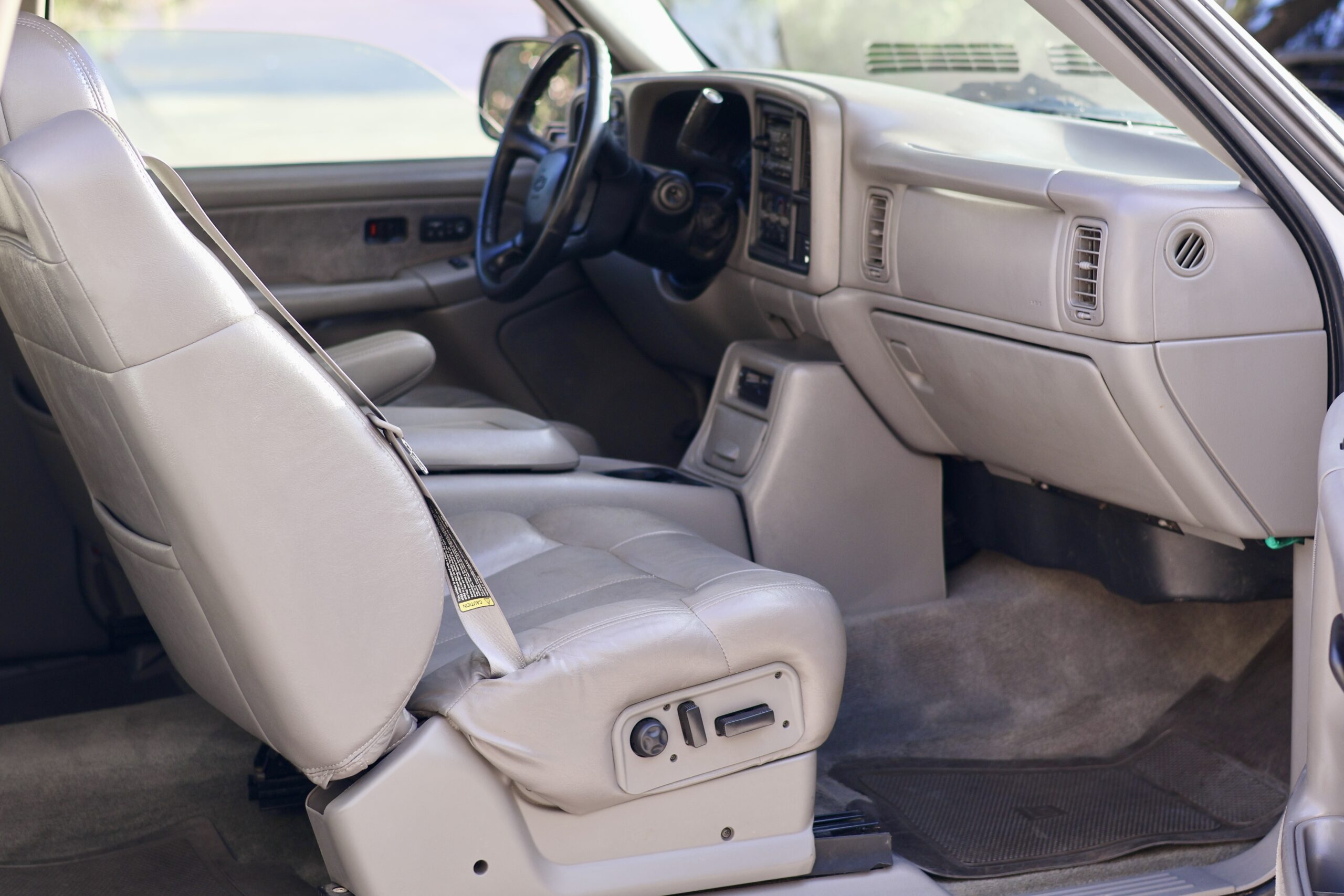 **SOLD** 2001 Chevrolet Silverado 1500 LT Z71 4×4 5.3L – J. Anthony’s ...