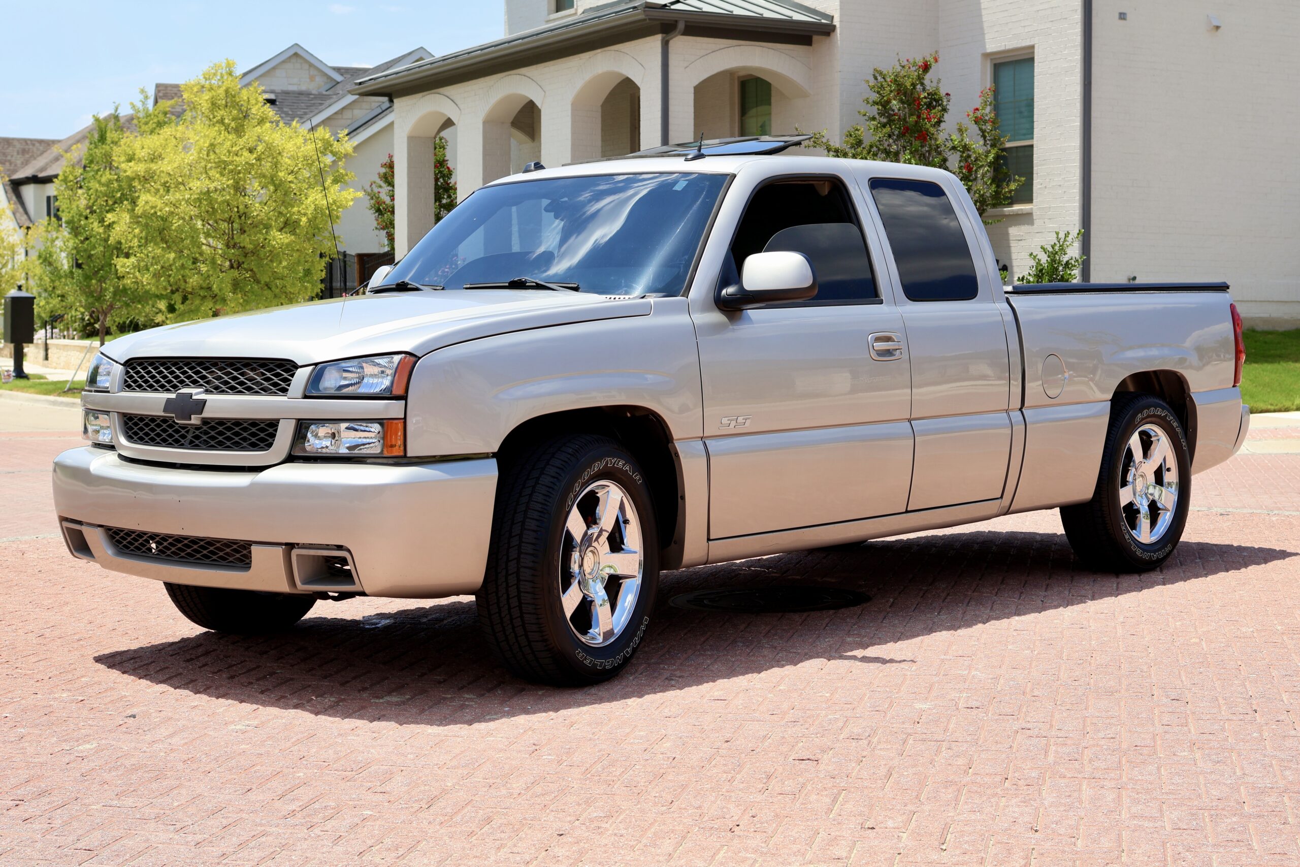 2005 Chevrolet Silverado 1500 SS 6.0L AWD **RARE** – J. Anthony’s Auto ...