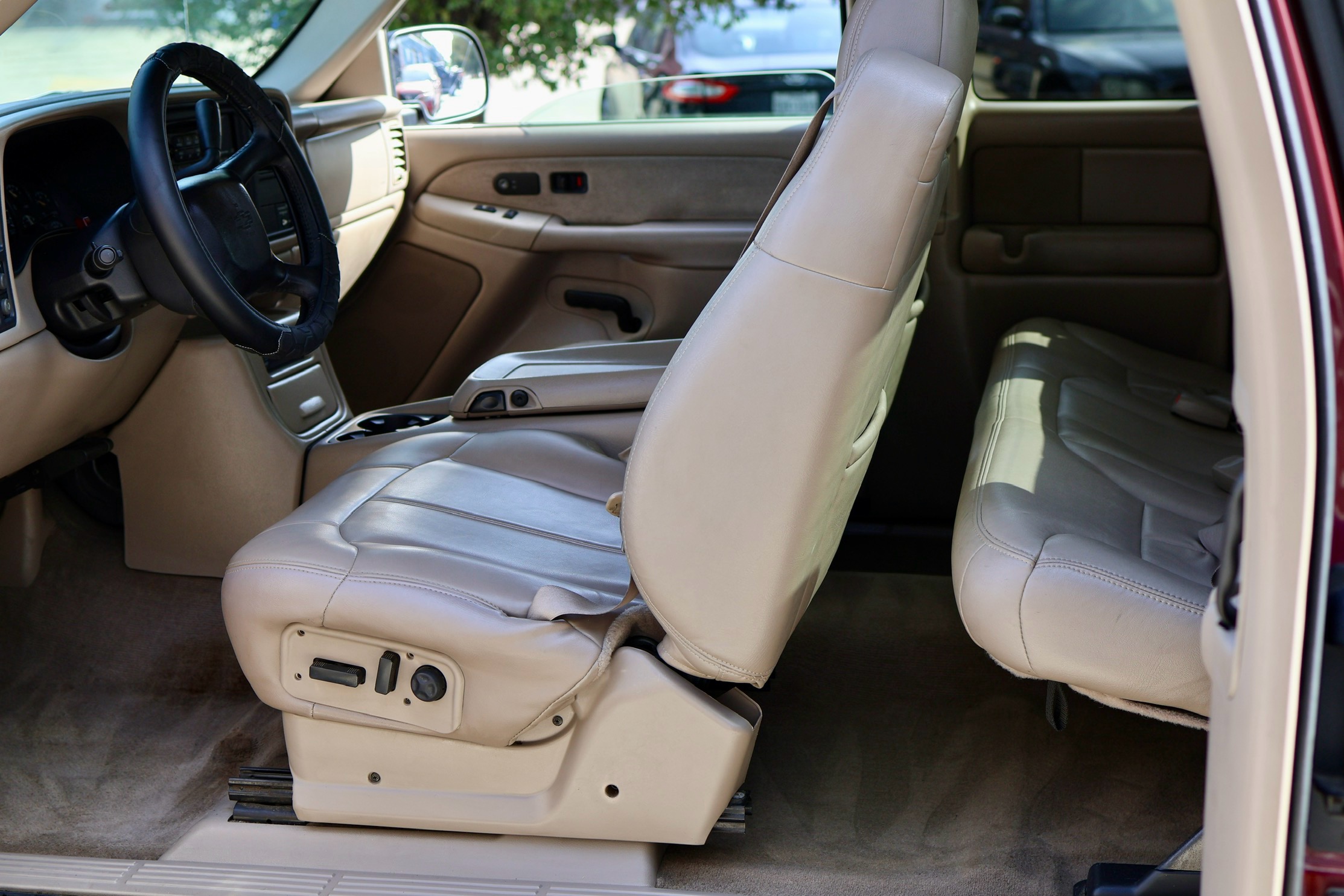 **SOLD**2001 Chevrolet Silverado 1500 LT 5.3L 4×4 Stepside – J. Anthony ...