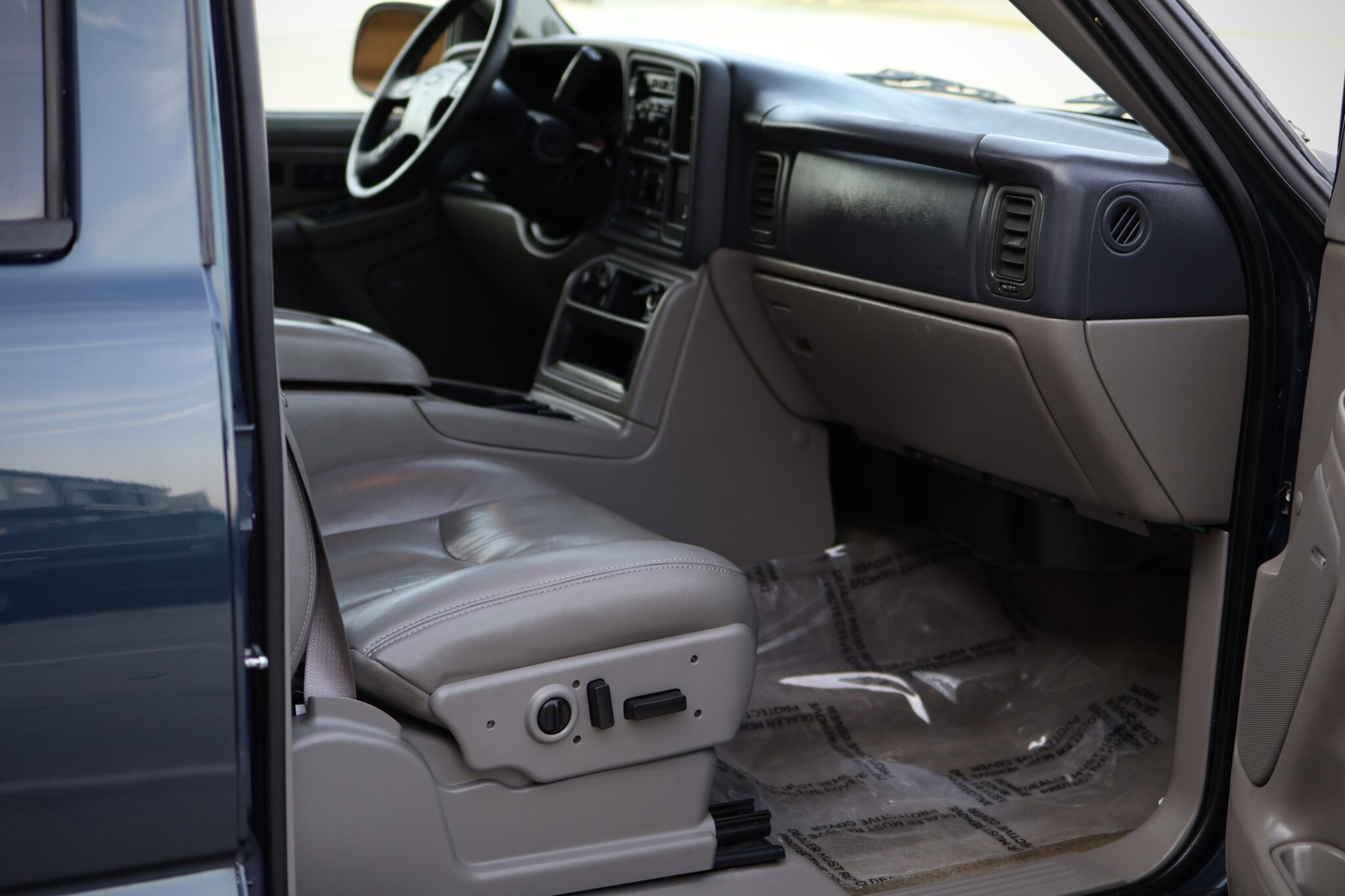 **SOLD*****RARE BERMUDA BLUE** 2006 Chevrolet Tahoe Z71 5.3L 4×4 **91K ...